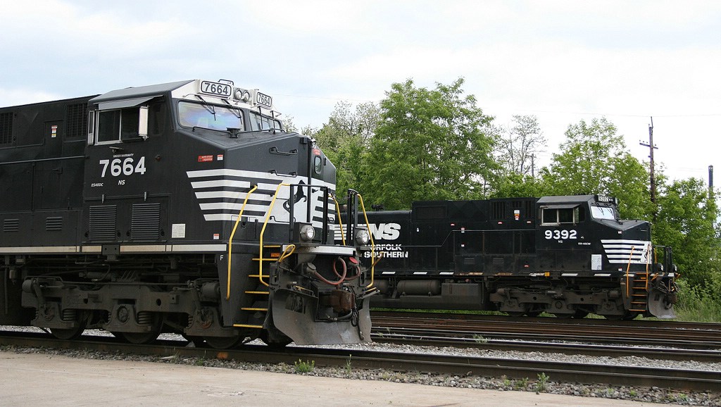 NS 723 & 25N